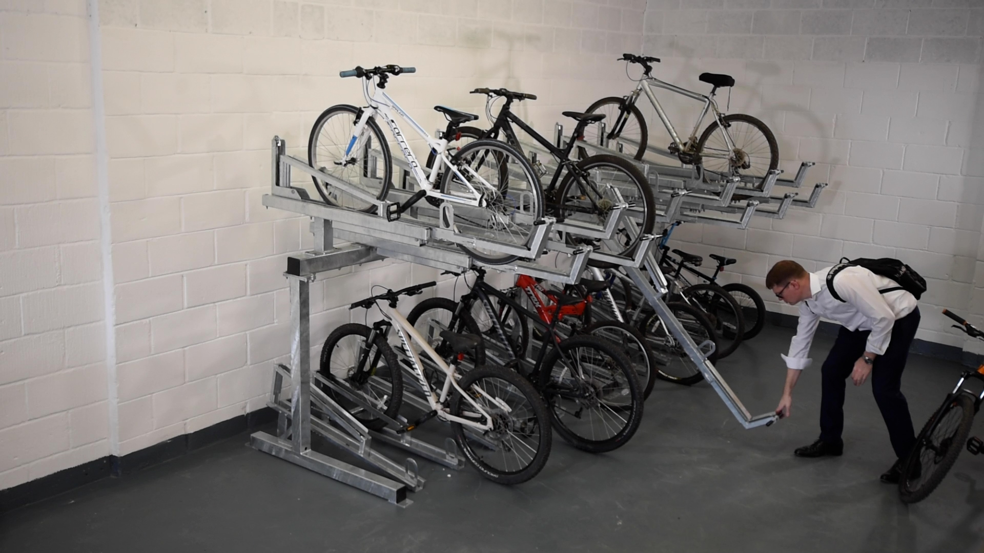 How To Use A Two Tier Bike Rack | urbanspec